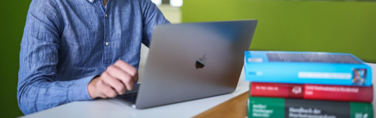 Tobias Hecker will helfen, Gewalt gegen Kinder einzudämmen – Aktuell Uni Bielefeld