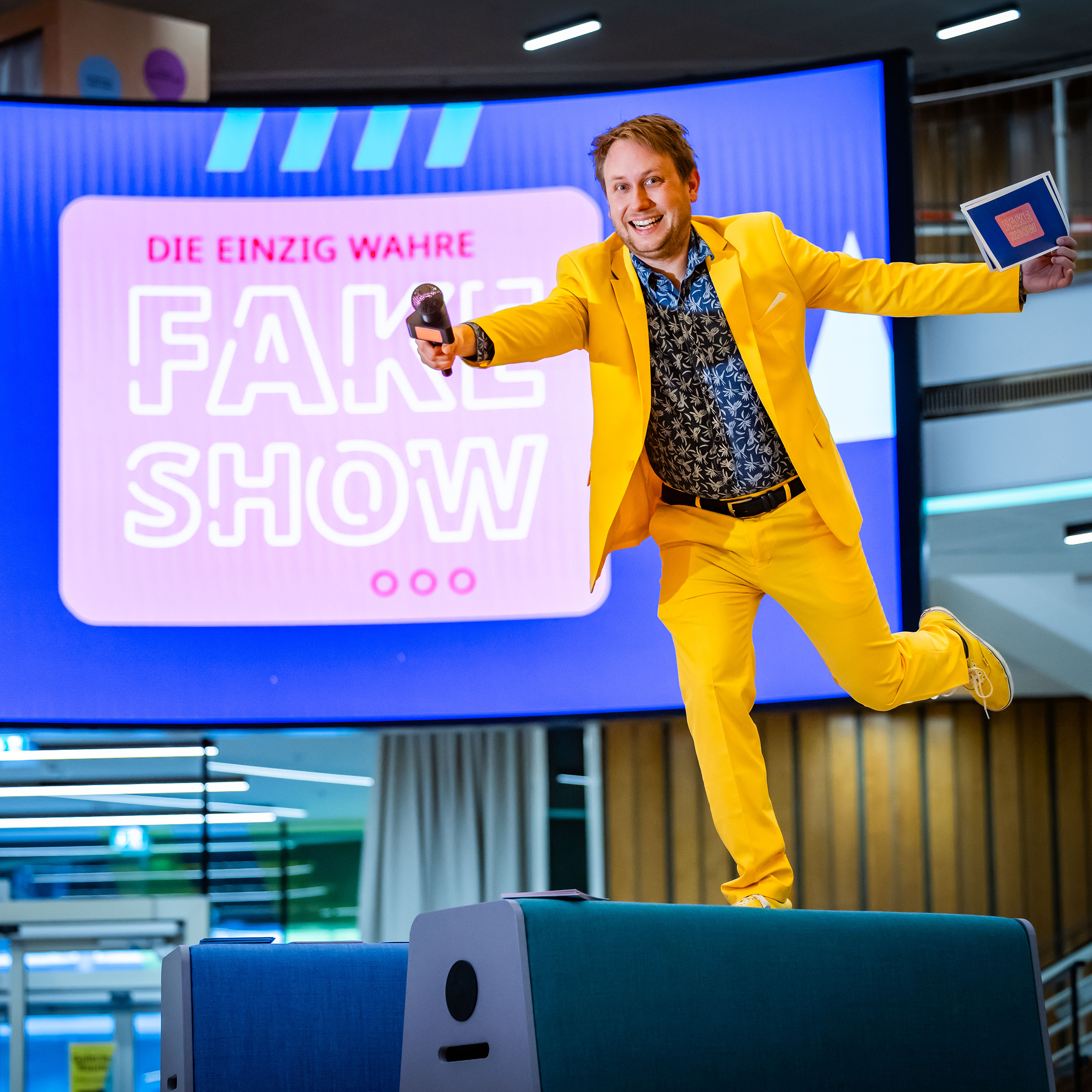 „Die einzig wahre Fake-Show“ – Aktuell Uni Bielefeld