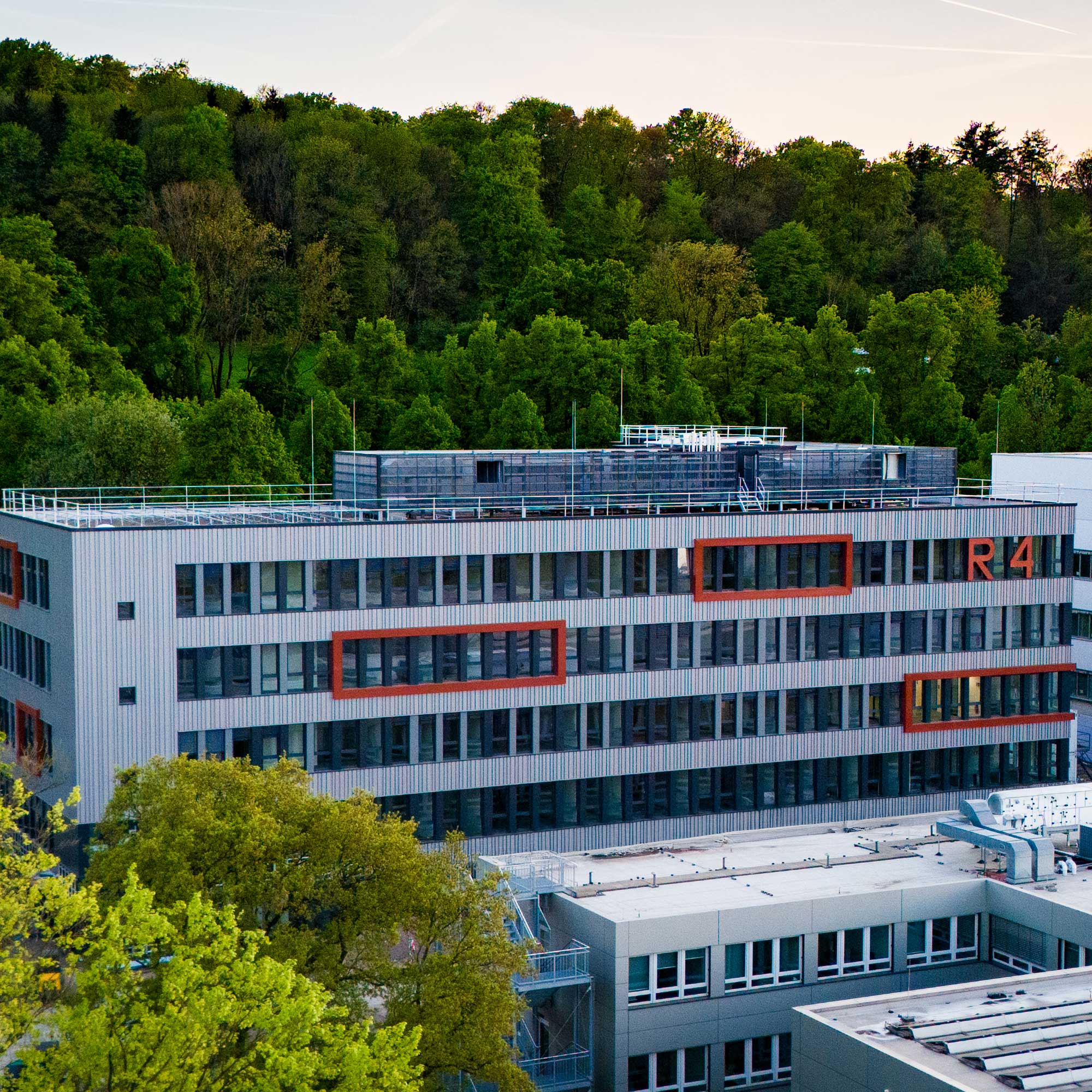 Bürogebäude R4 ist fertig – Aktuell Uni Bielefeld